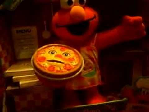 Pizza Elmo (Scary Face) - YouTube