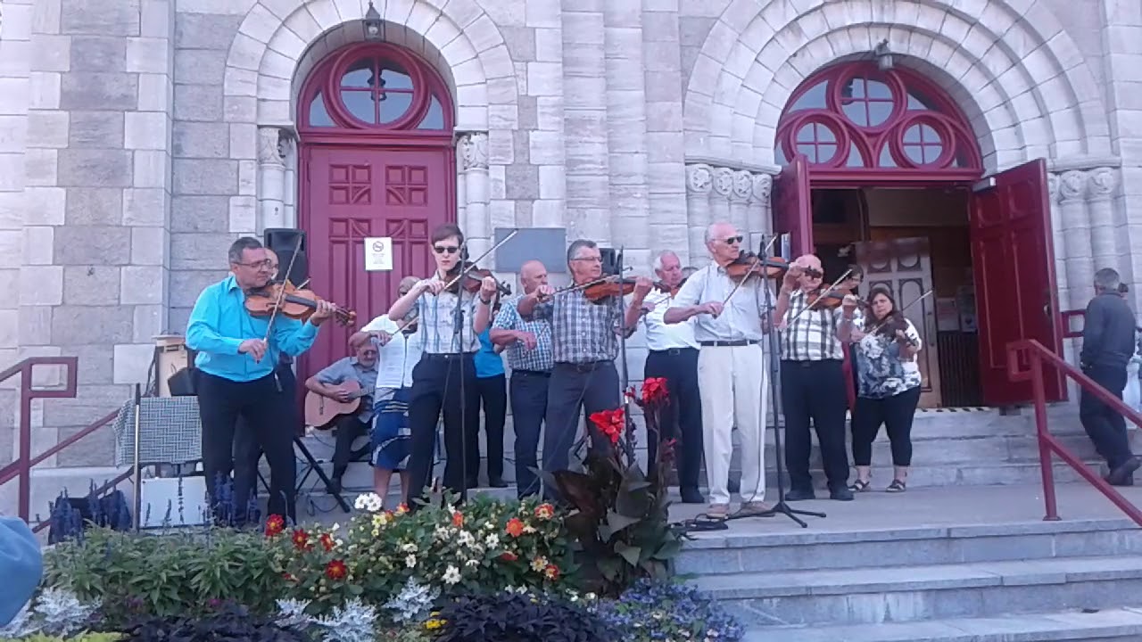 Église de St-Timothée (Québec) - YouTube