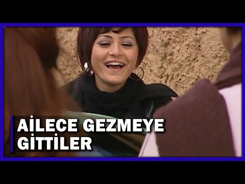 Ailece Gezmeye Çıktılar! - Yaprak Dökümü Özel Klip