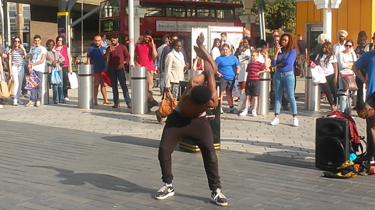 Twisted Street Dance Stratford - YouTube