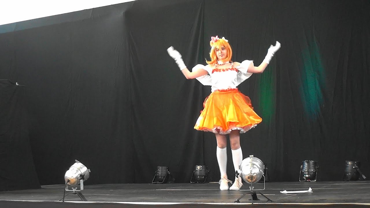 Zura - Honoka Kousaka | AniMatsuri 2018 | Stage Show Contest - YouTube