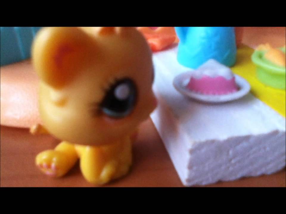 LPS: The Zombie Attack (Episode #1: The beginning) - YouTube