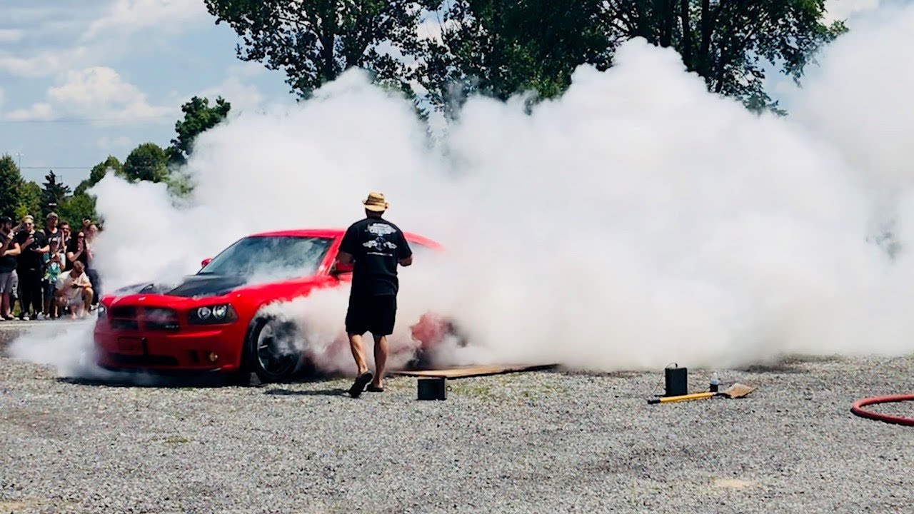 Burnout Contest Car Show July 29, 2018 - YouTube
