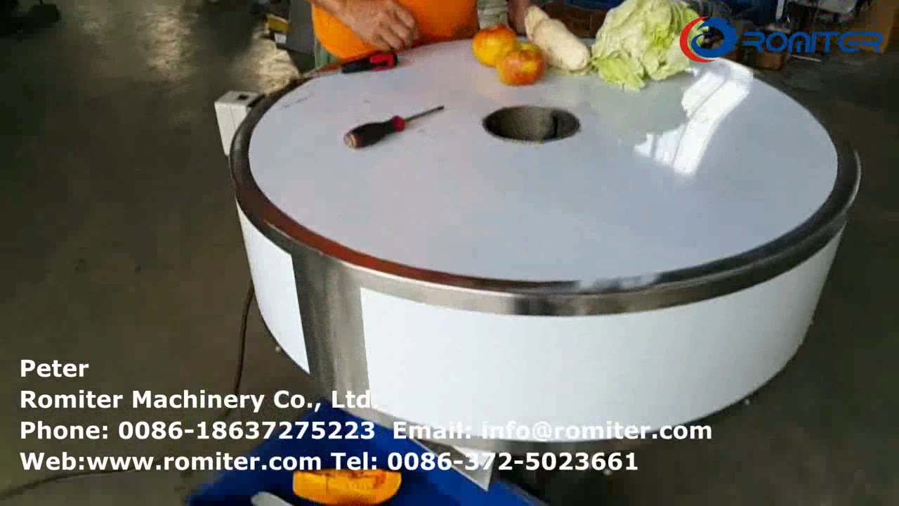 Automatic Four Pieces Cutting Machine for Pumpkin, Carrot, Potato - YouTube