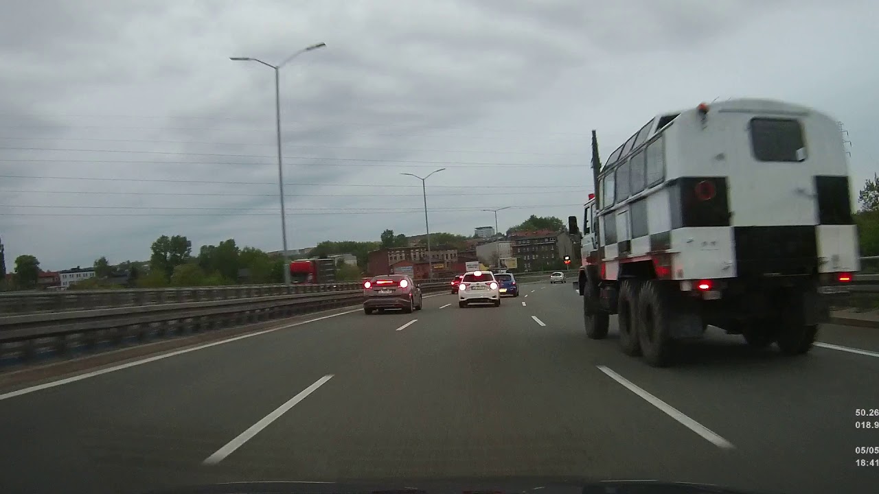 Konwój militarny - YouTube