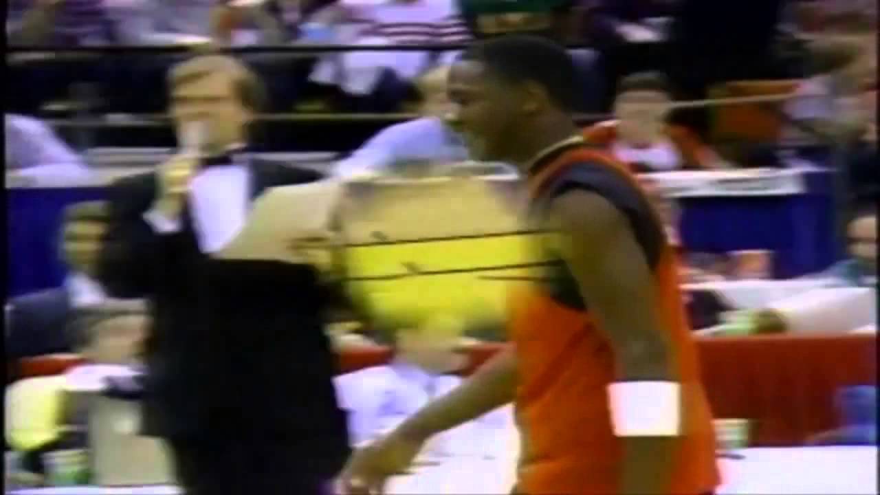 Michael Jordan (Rookie, Age 22) 360 Dunk + Slow Motion Replay In Dunk ...