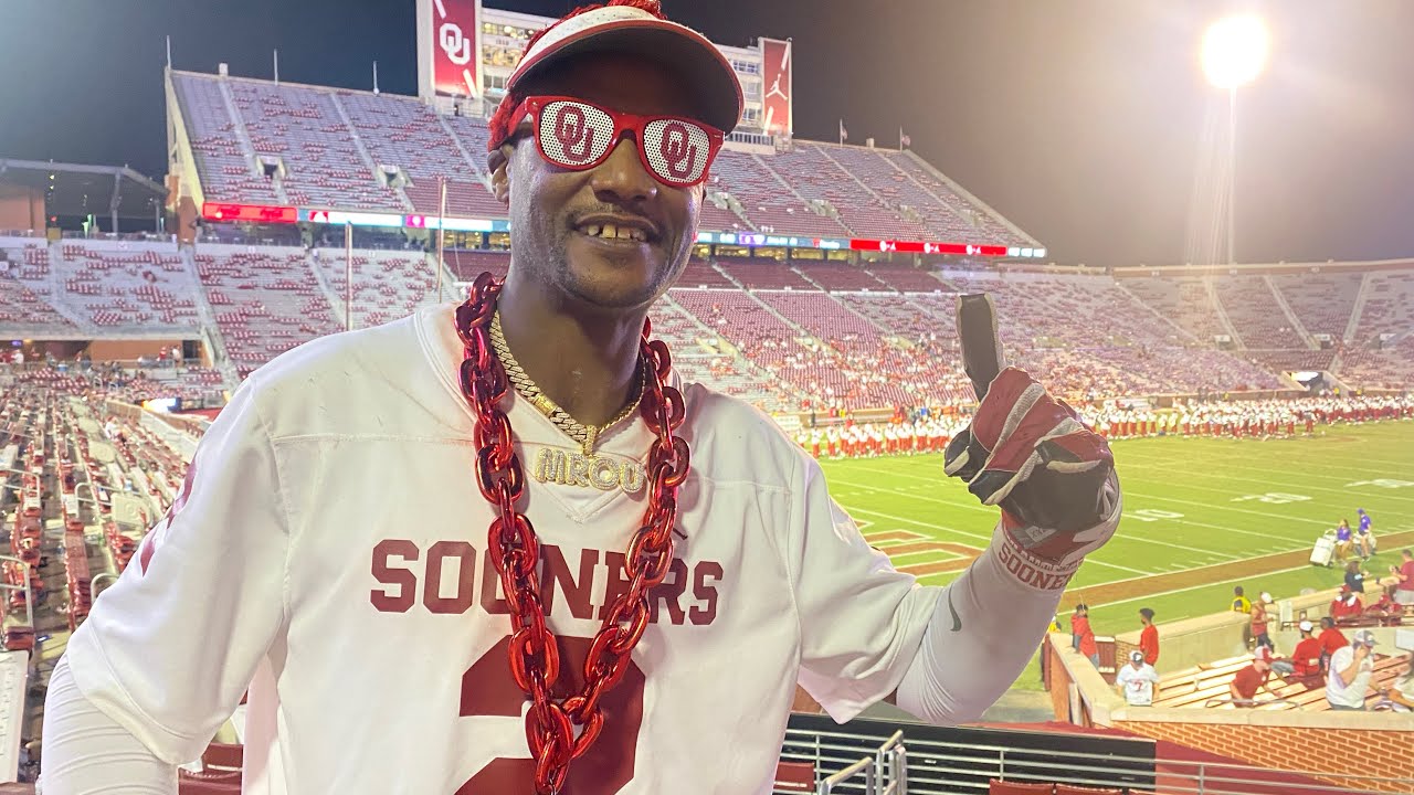Mr. OU at OU vs WCU game - YouTube