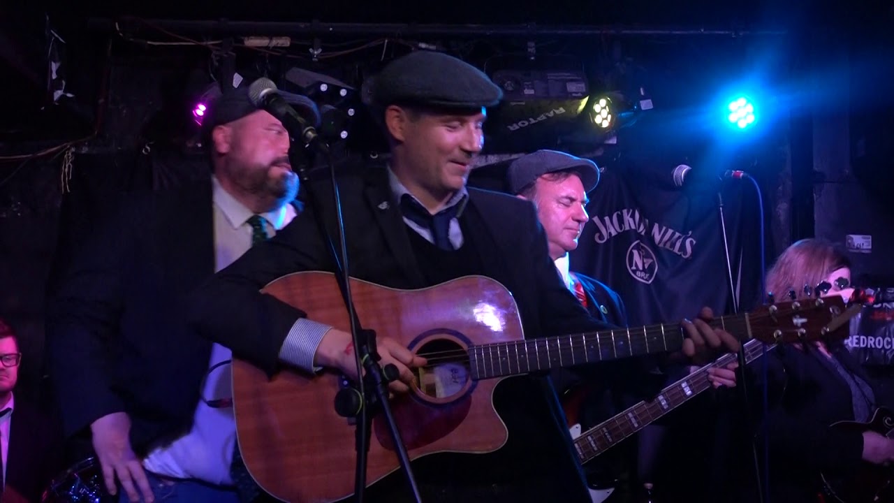 The Pogue Traders I'm a man you don't meet everyday The Dublin Castle ...