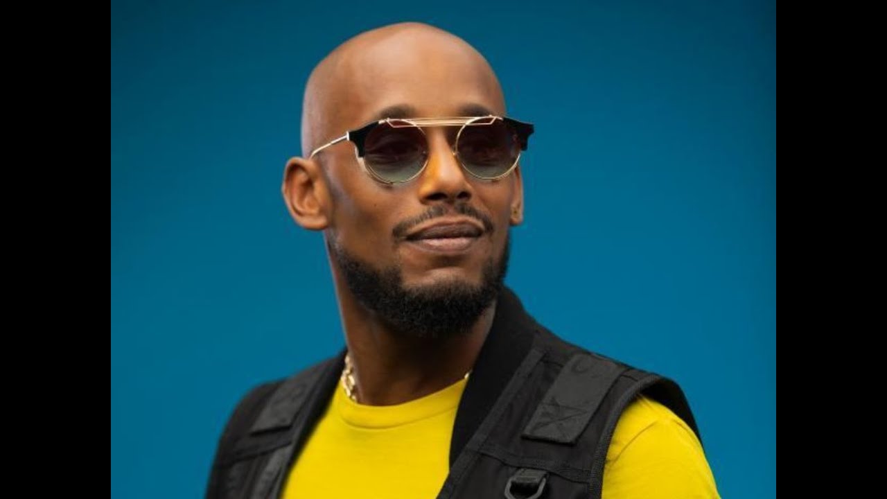 Sir Samuel "CK BAR" Charleroi ( Ambiance soirée) - YouTube