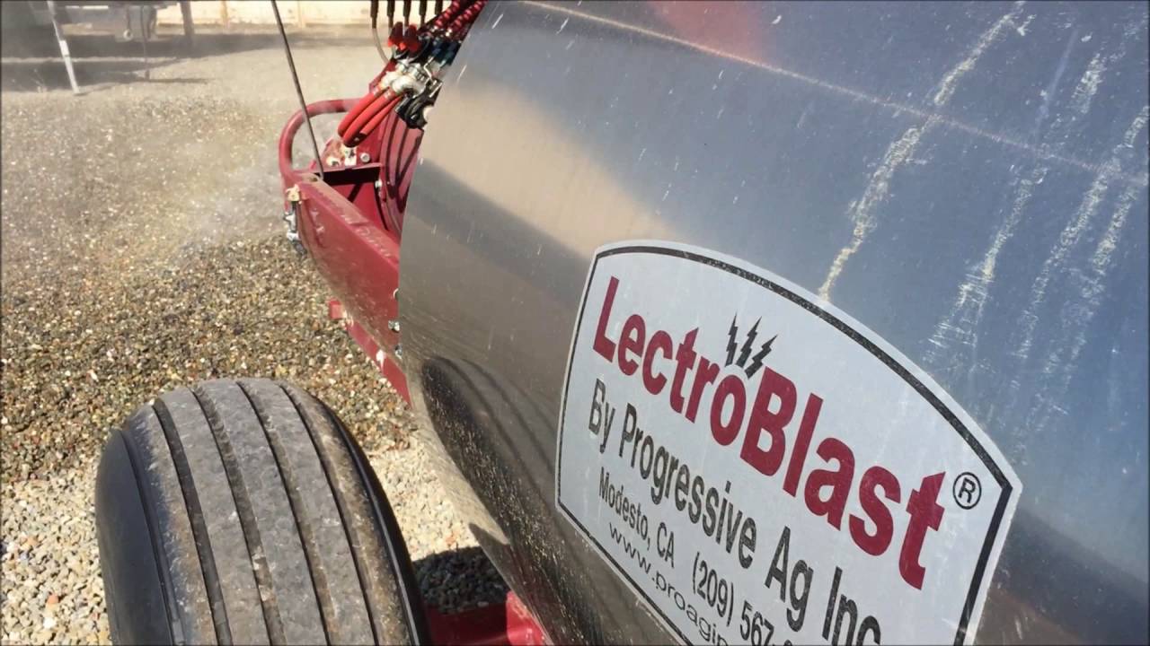 Lectroblast 1550 Test Run - YouTube