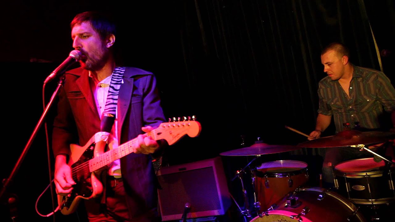 Deep Fried Dirt - "All Tore Up" LIVE @ the Old Ba - YouTube