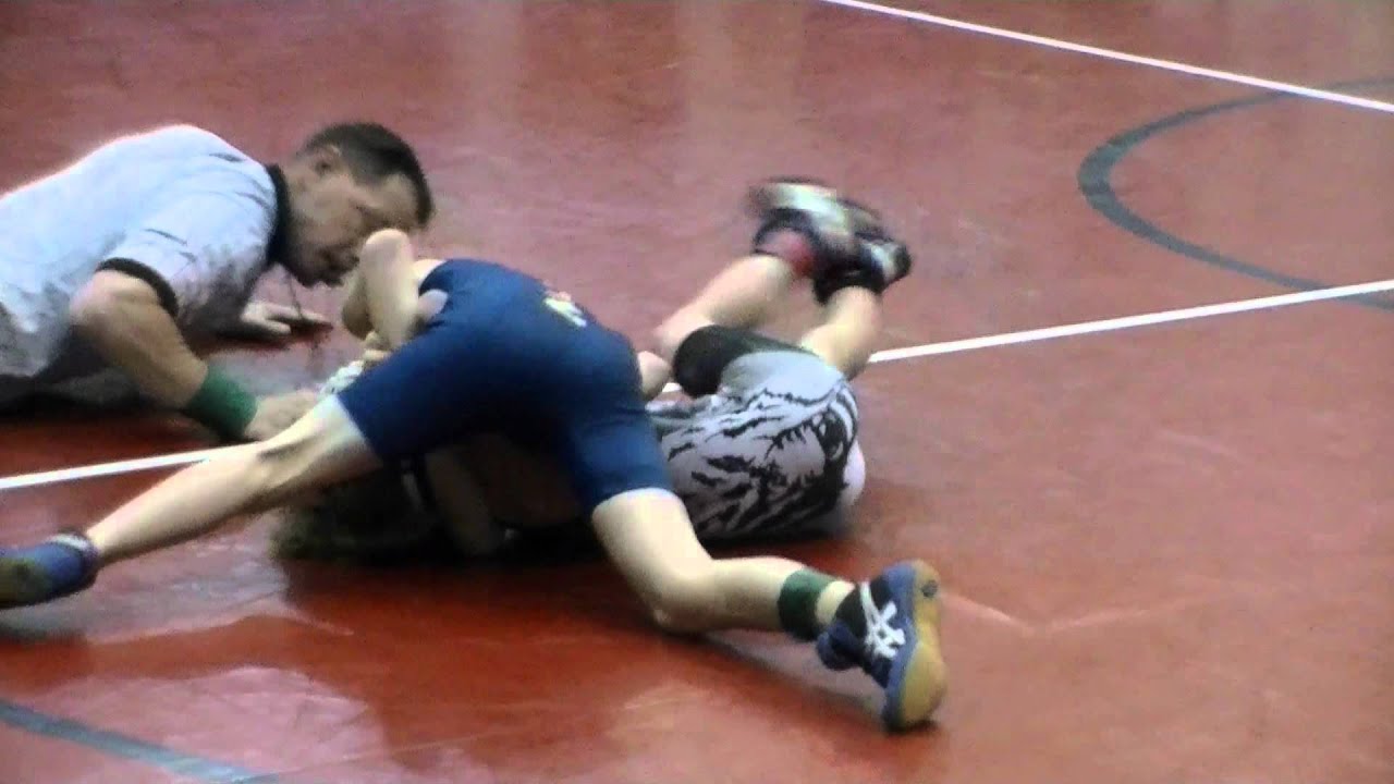 Darian Howard Frontline Wrestling/Boltz - YouTube