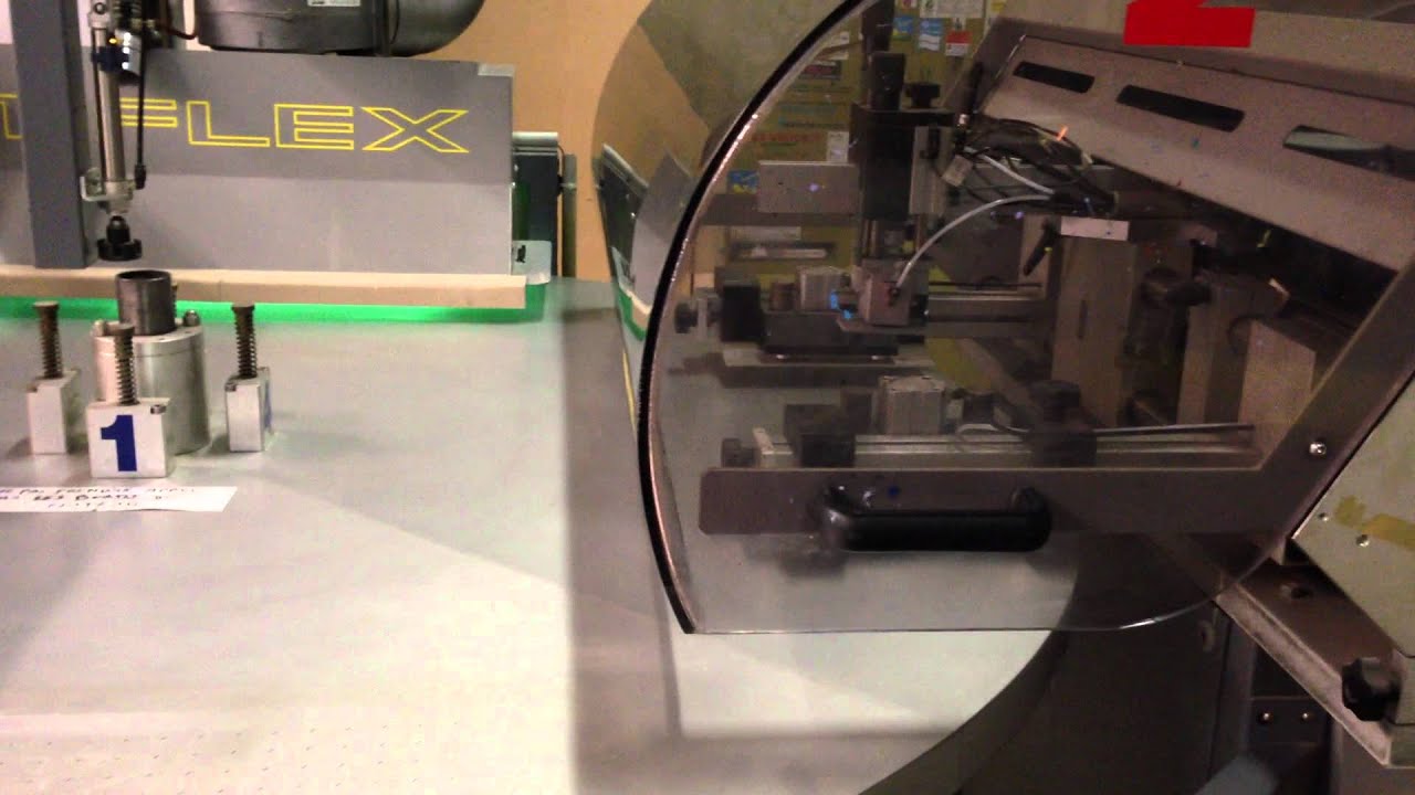 TIFLEX 2 COULEURS UV - YouTube