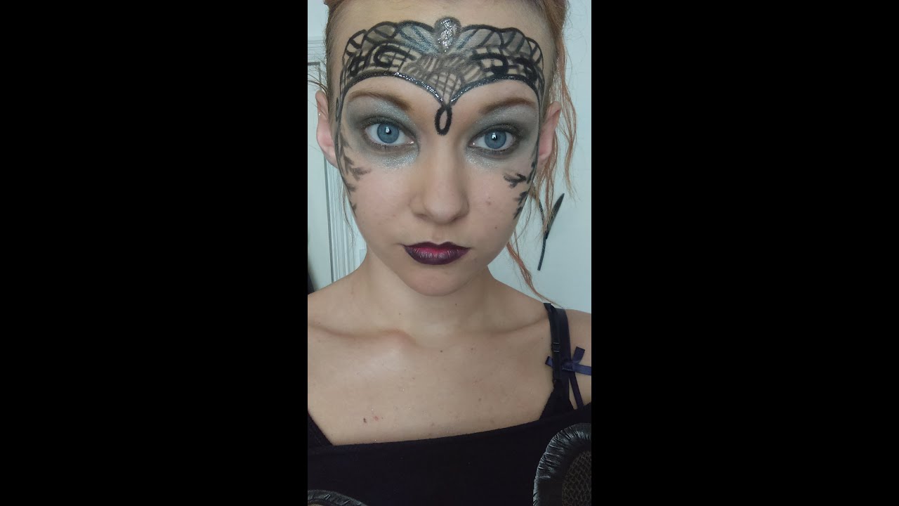 Lace Make Up Look By MakeMeUp - YouTube