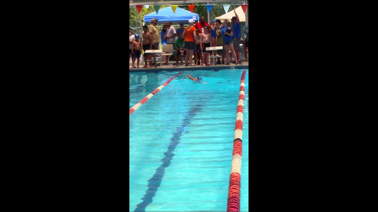 Baylee and Camryn Relay - YouTube