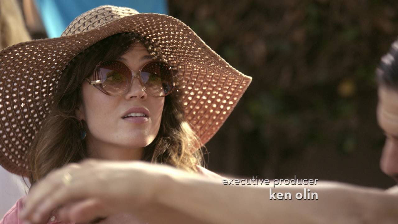 Season 1 Episode 4: The Pool - YouTube