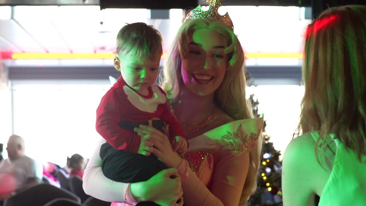 DFDS and Cash for Kids Sail With Santa 2019 - YouTube