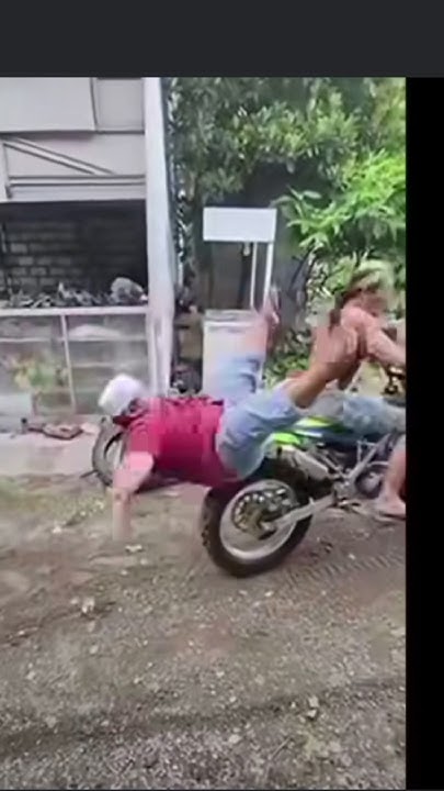 Hiburan part143 Mau ketawa takut Dosa #funny #memeslucu #comedy #lucu #ngakak #hiburan #shorts ...