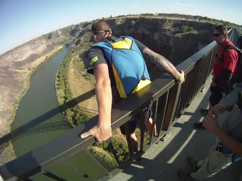 Another Jimbo BASE Jump off Perrine Bridge - YouTube