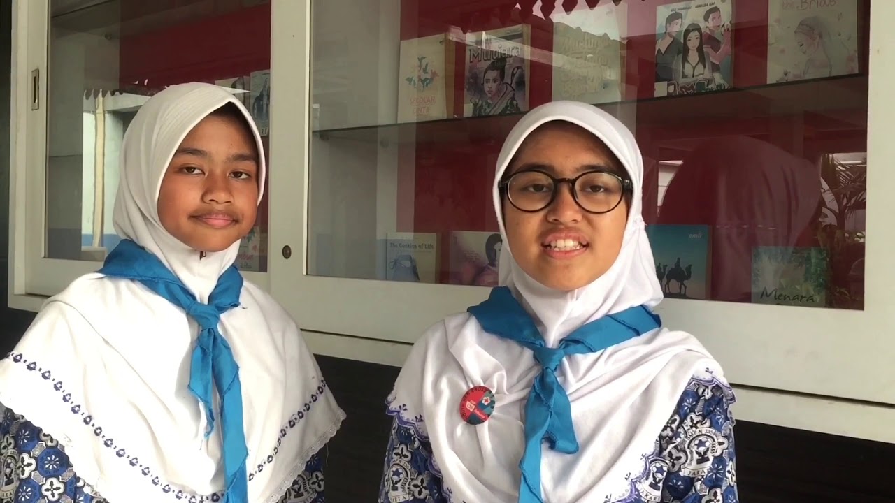 Story telling reproductive health SMPN 135 Jakarta - YouTube