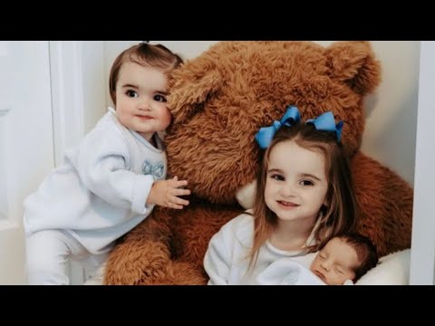 Blakeley and Bryer met Their Baby Brother for the First Time🥹🥹 - YouTube