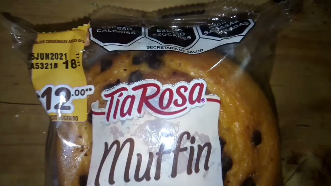 Probando Muffin de Tia Rosa - YouTube