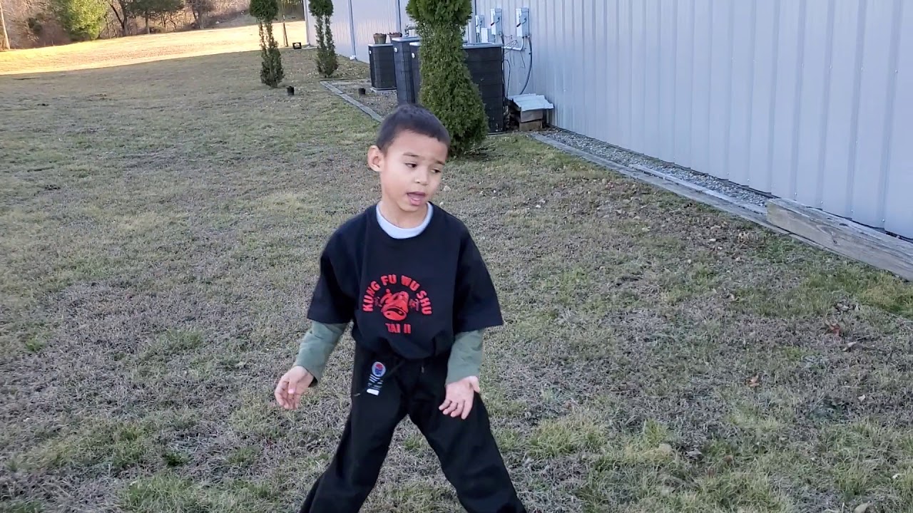 How to do a cartwheel for kid. - YouTube