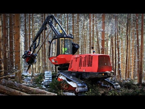 Valmet 911.3 X3M Harvester - YouTube