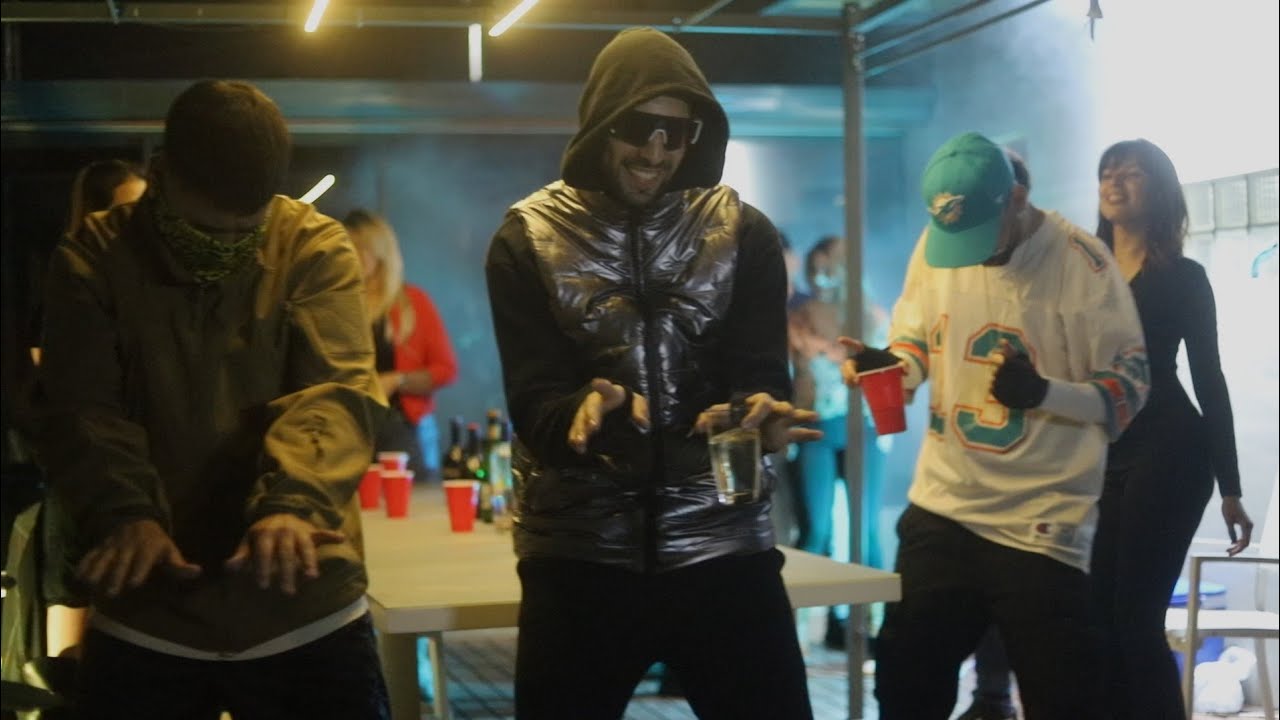 Leo g, Lumiel, Santos - LA PARED (Vídeo oficial) - YouTube