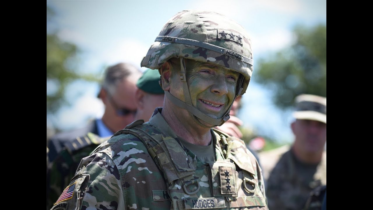 LTG Ben Hodges proud of the Romanian soldiers - YouTube