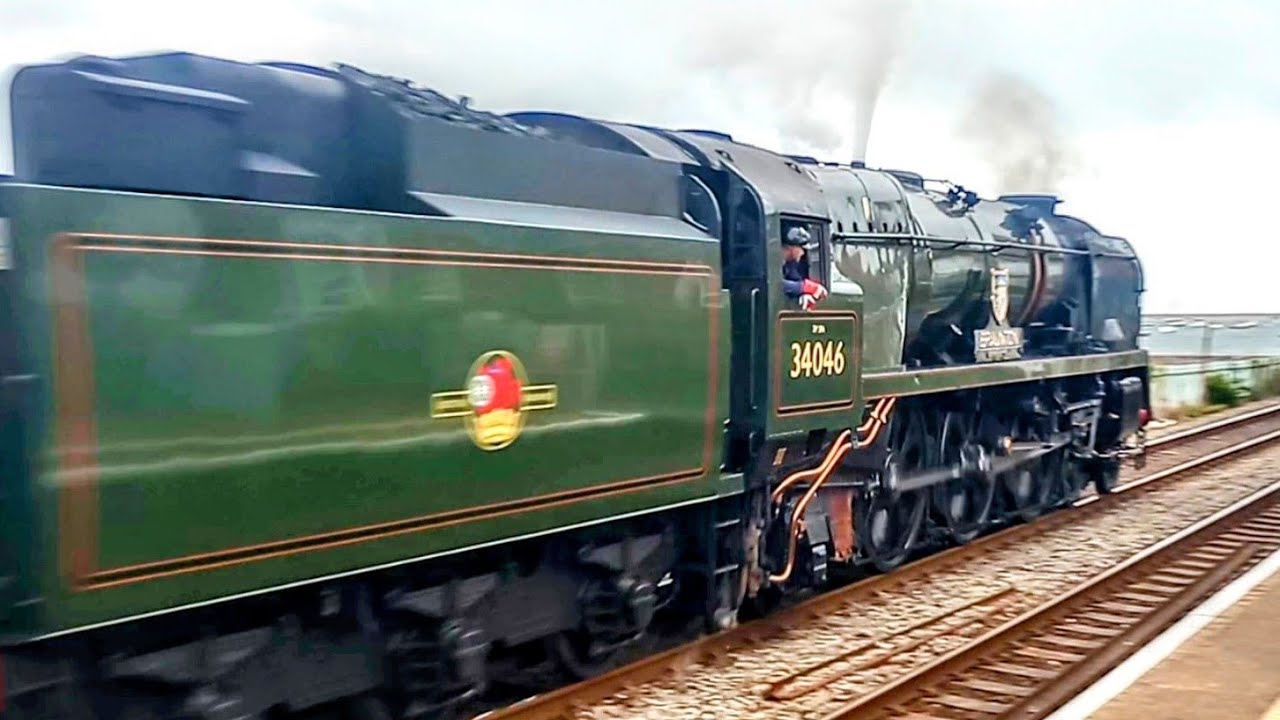 BR Steam Loco 34046 Braunton heads a charter train though Starcross ...