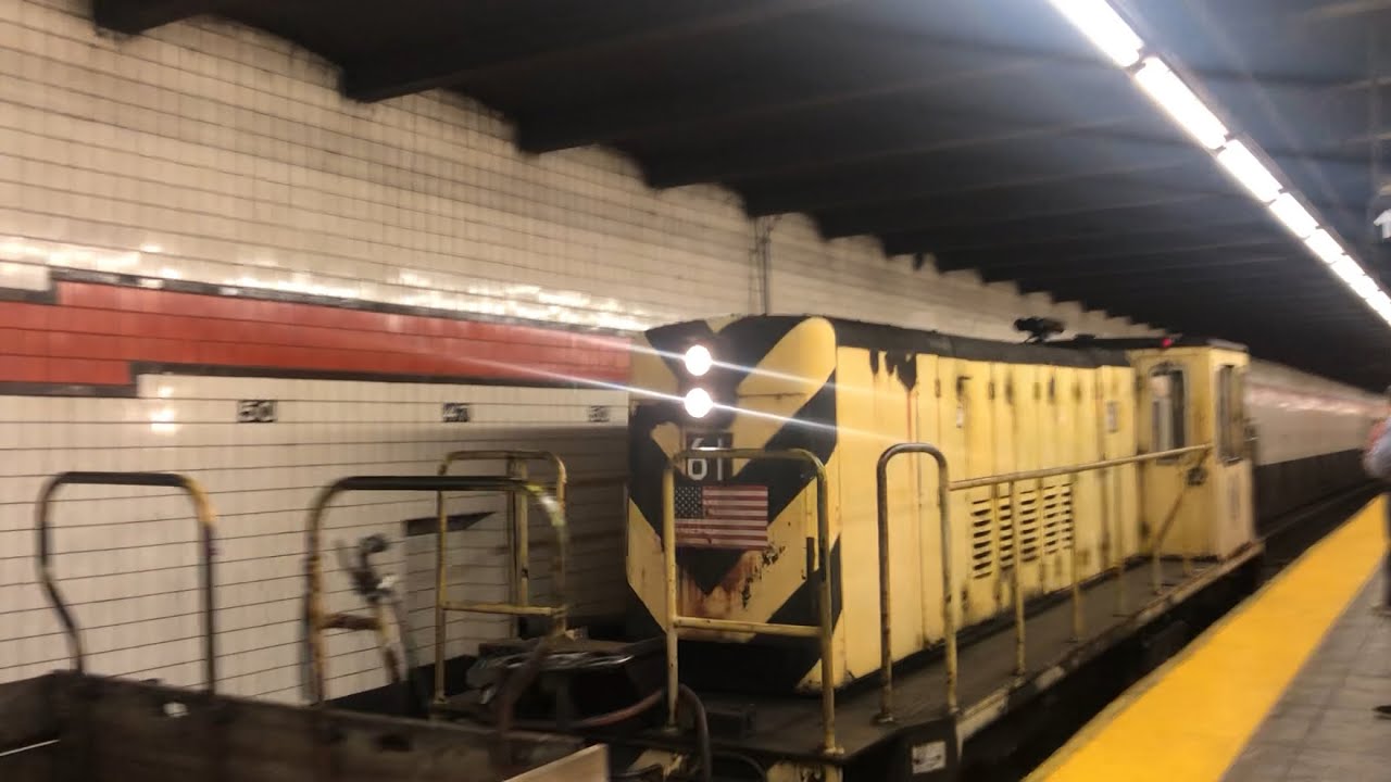 MTA Special: Dieseled Work Train Passing 47-50th Streets-Rockefeller ...