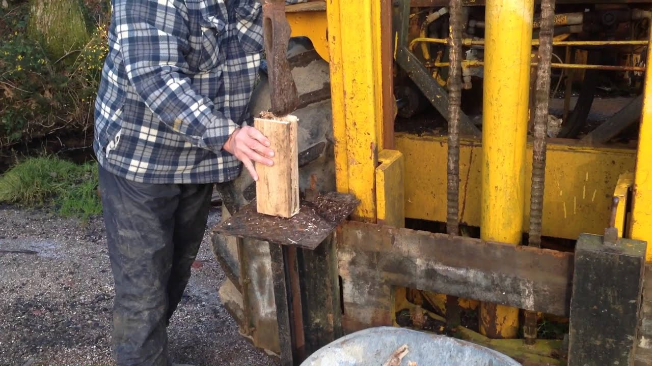 Homemade log and kindling splitter - YouTube