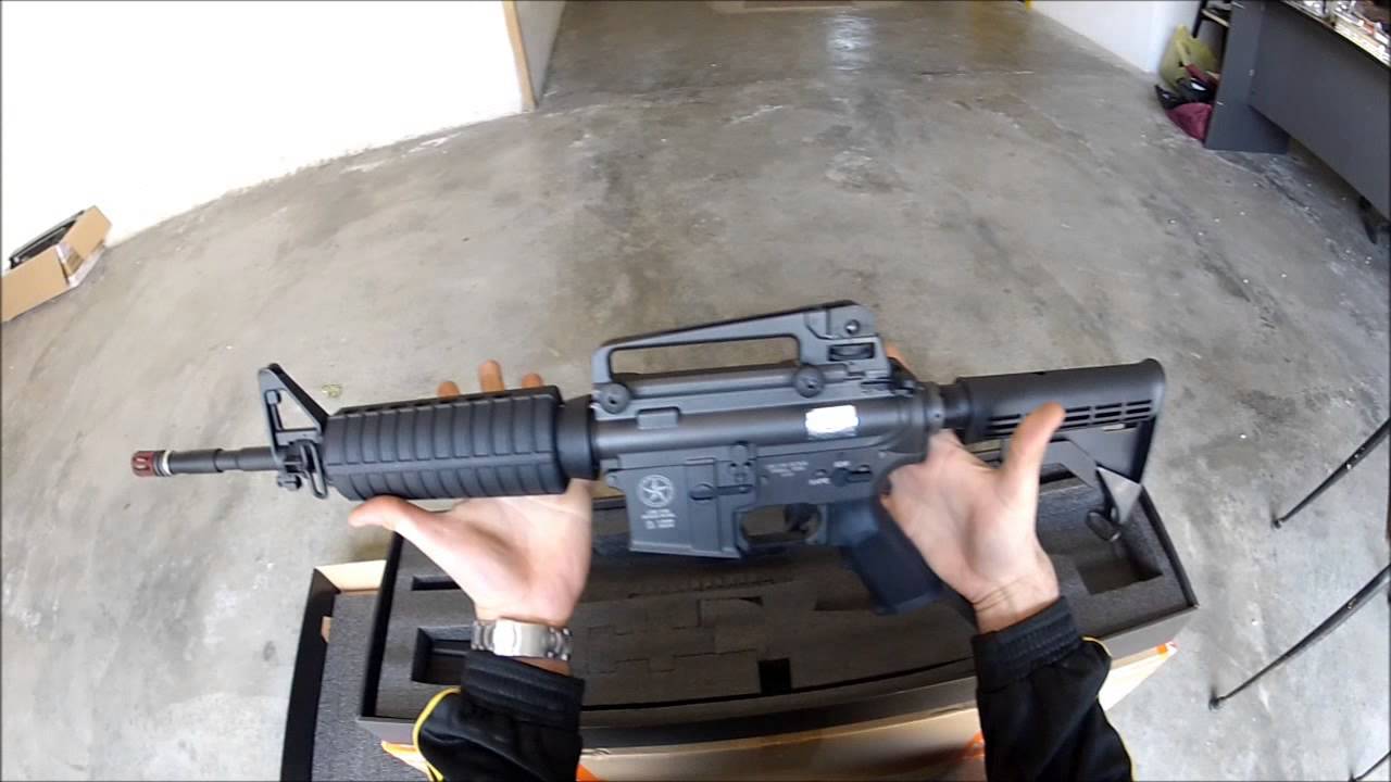 01 M4 border patrol - YouTube