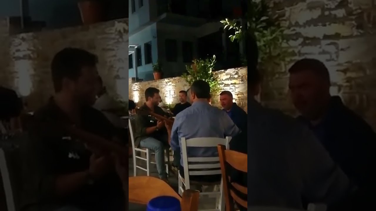 ΝΤΕΝΙΑ ΚΟΥΡΟΥΣΗ Τα φράγκα μου χαλάω - YouTube