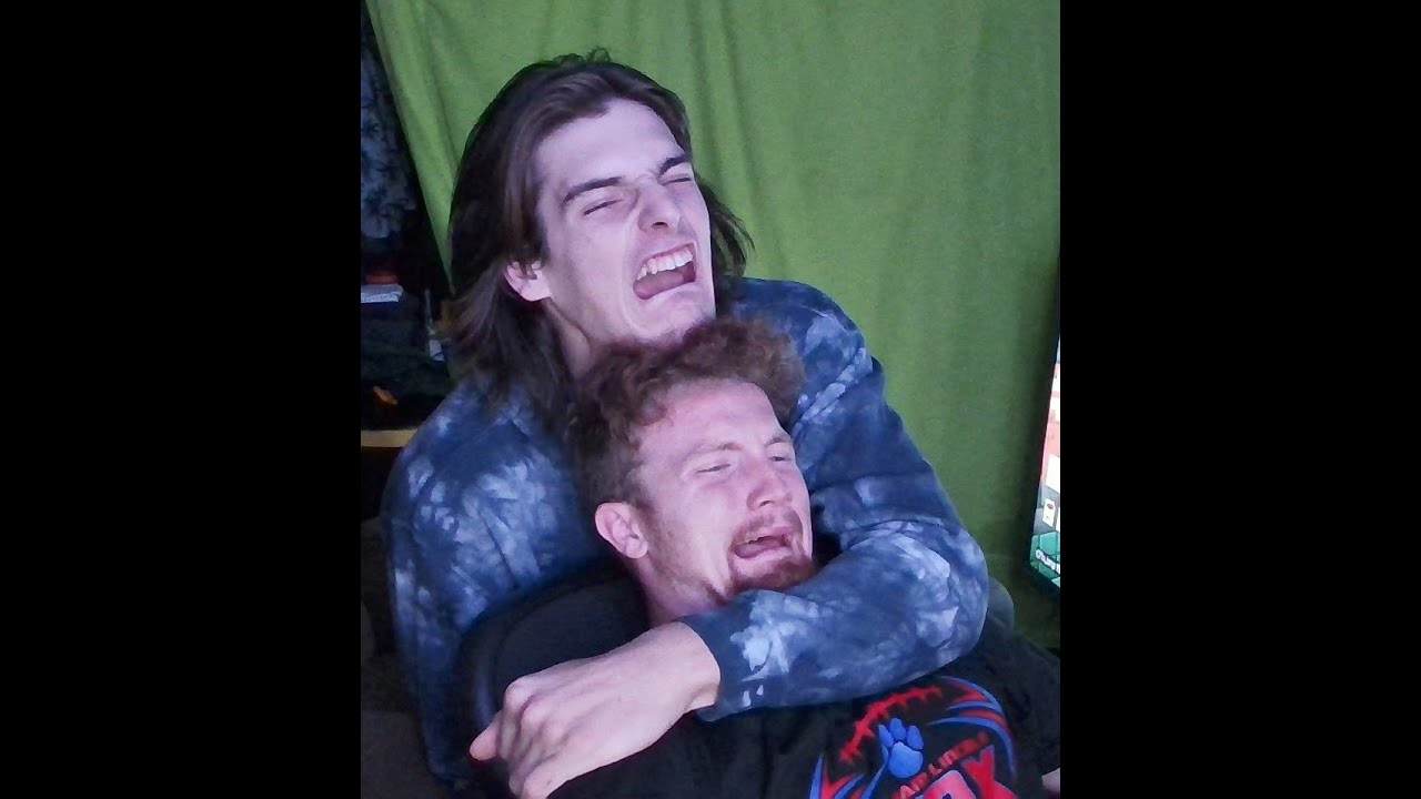 Two Noobs one Game - YouTube