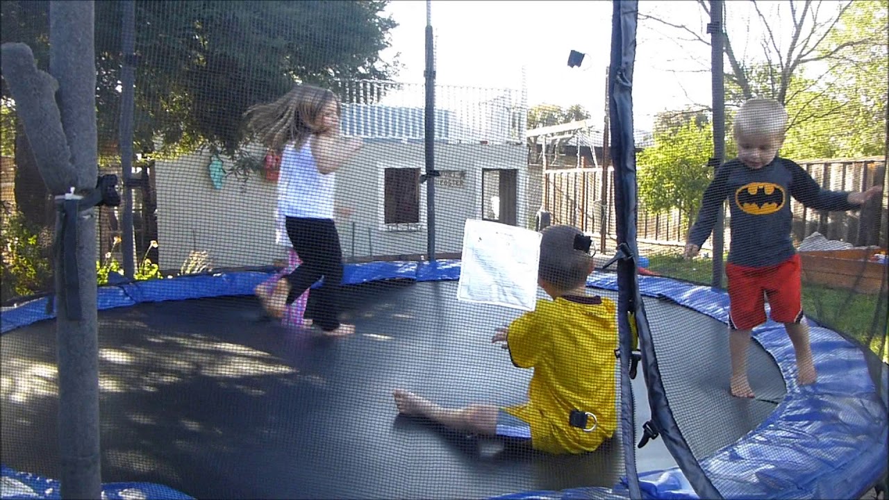 Bouncing Kids 2014 - YouTube