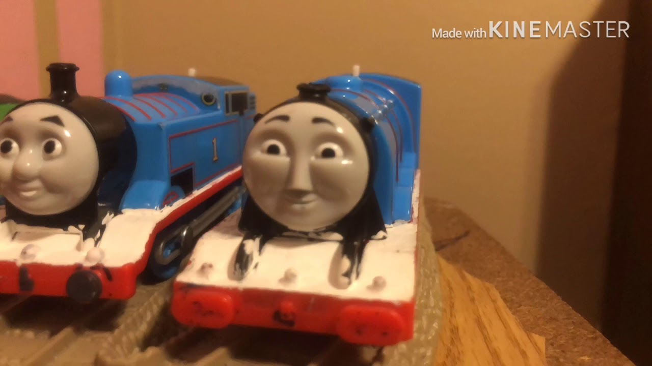 Thomas singing too loud and then loses his voice - YouTube