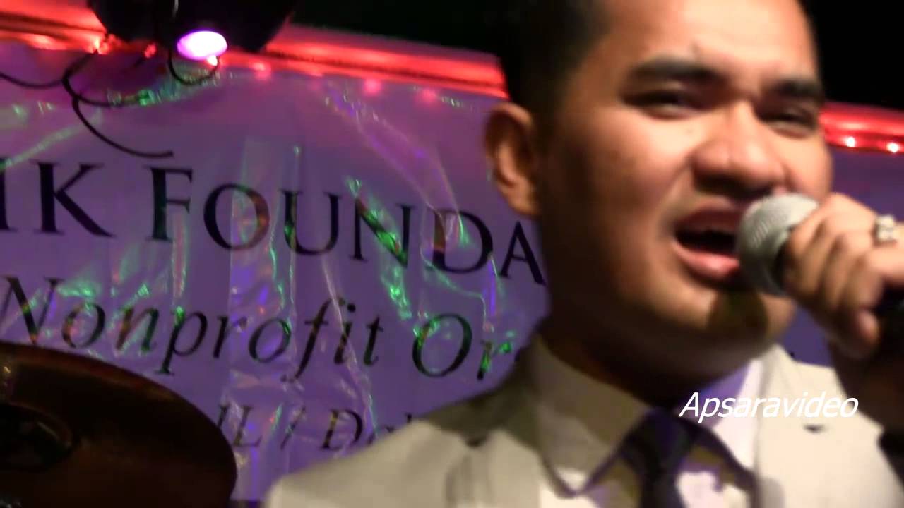 Clip 1 -Non-stop Cha Cha. Sopheak Kim sings a classic Khmer Cha Cha Cha ...