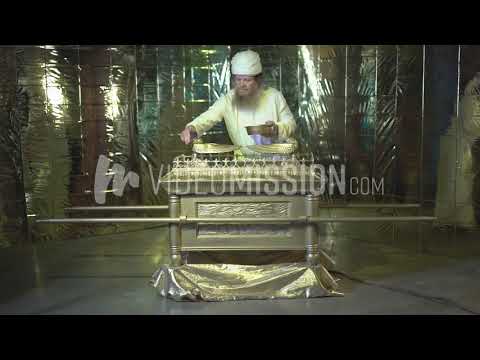 High Priest Day of Atonement Sprinkling Blood Wide 3 - YouTube