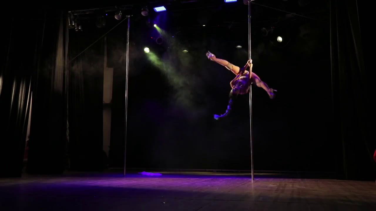 Pole Dance - Exotic show - YouTube