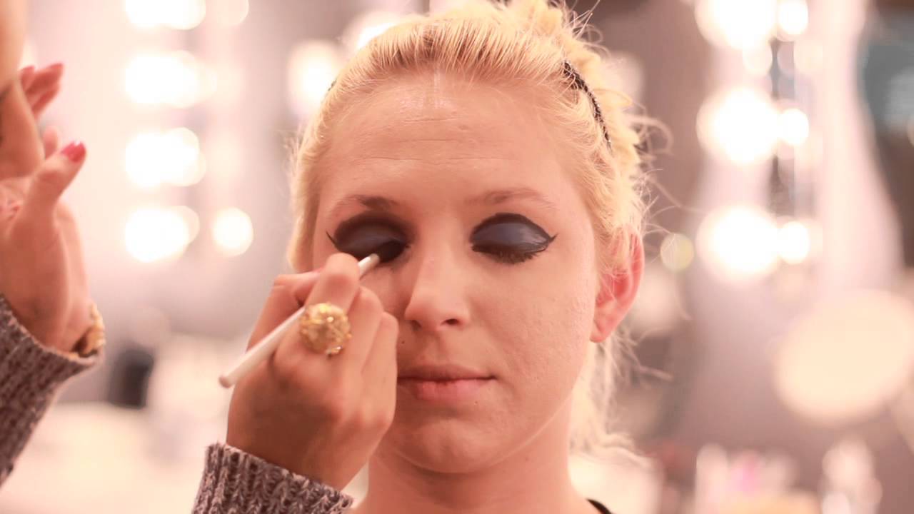 How to Do Cabaret Makeup : Makeup Techniques - YouTube