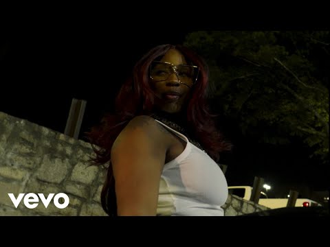Kash Doll - Plot Twist (Official Music Video)
