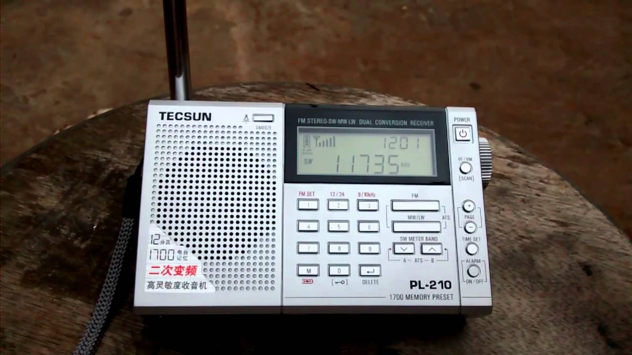 Tecsun PL-210 - Rádio Trans Mundial - 11735 kHz em 25 metros (Ondas ...