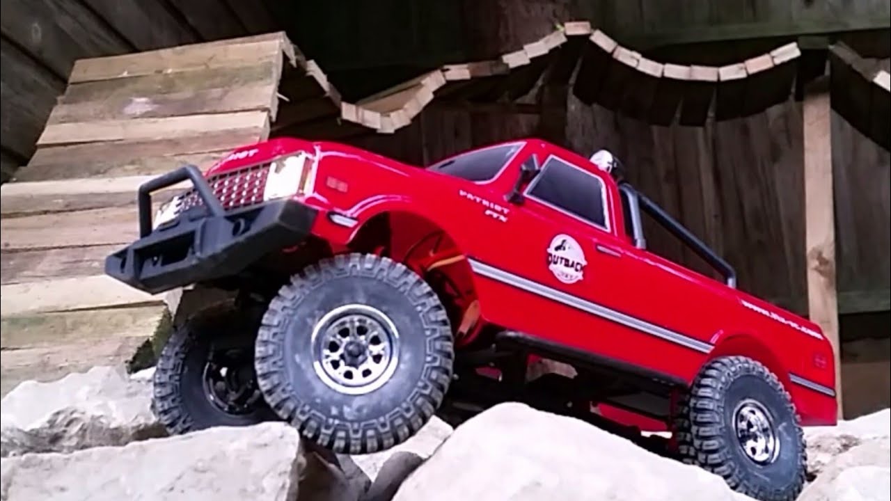 FTX OUTBACK X 'VERSES' GARDEN CRAWLER TRAIL - YouTube