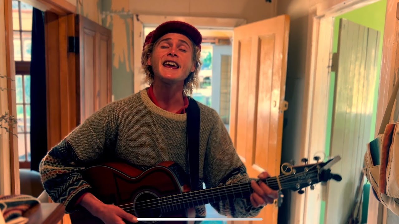 To have and have not, a Dusty Rusty song featuring Sophie Solange - YouTube