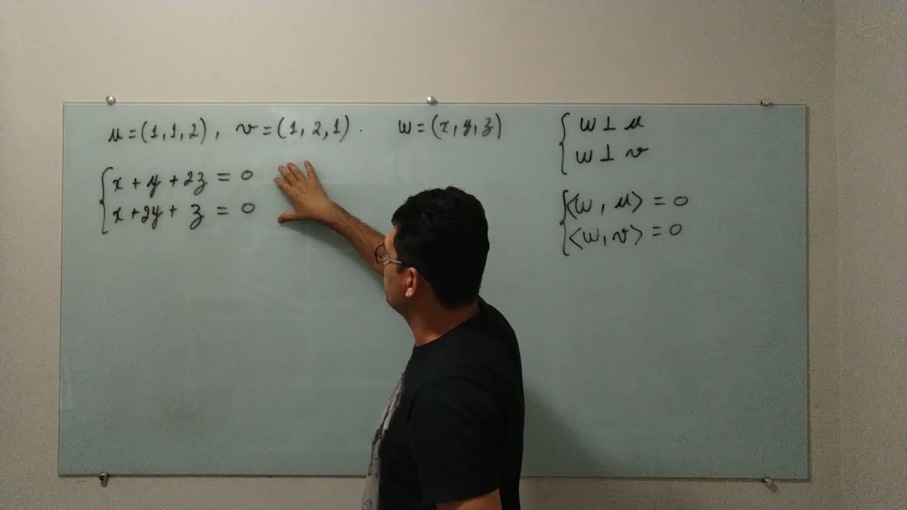 Todos os vetores w ortogonais aos vetores u e v simultaneamente ...