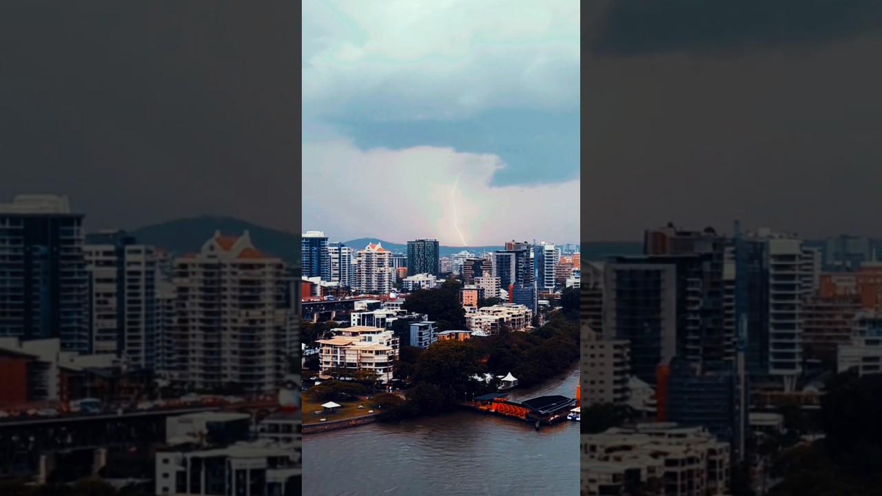 Brisbane Thunderstorm #brisbanecbd #brisbane #thunderstorm #rain #lighting #rainsounds # ...
