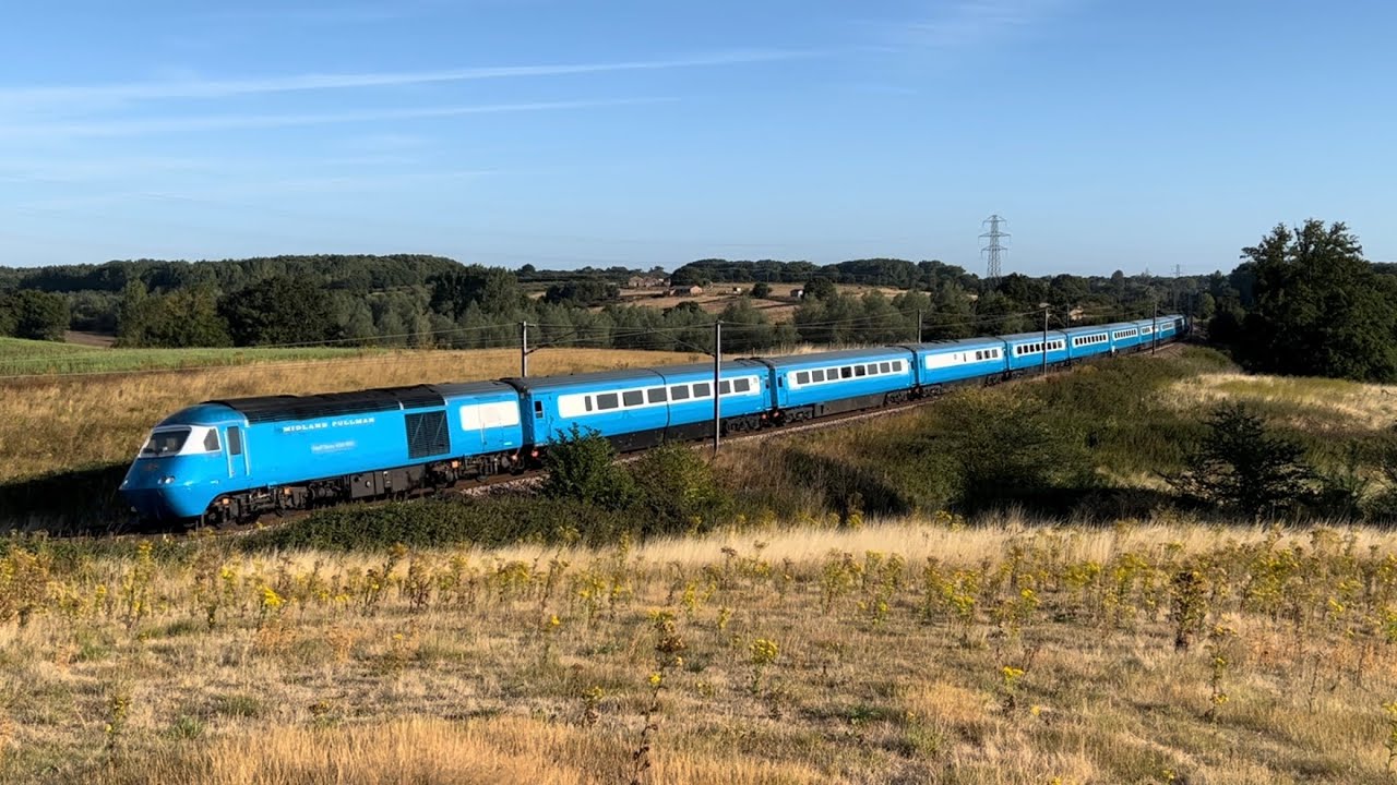 Locomotive Services 43046 and 43049 work 1Z43 at Brantham, Colchester ...