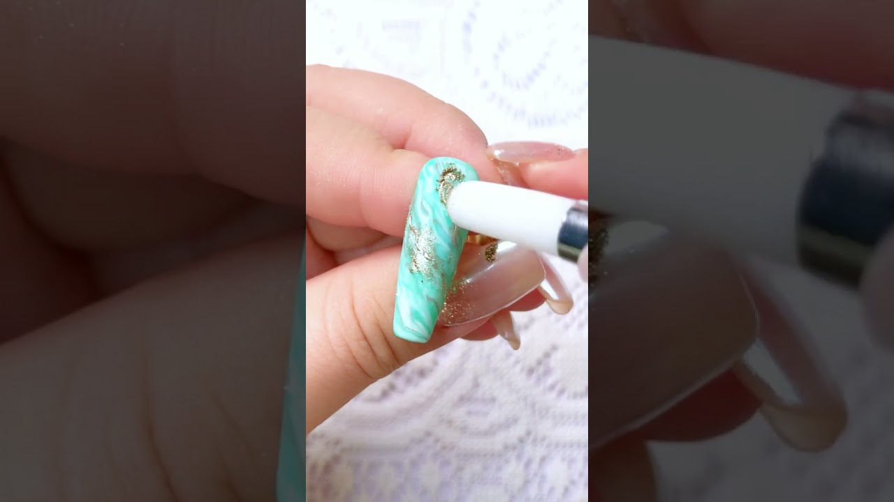 🤔How to simply create a beautiful manicure at home? Look here🧐Green ...